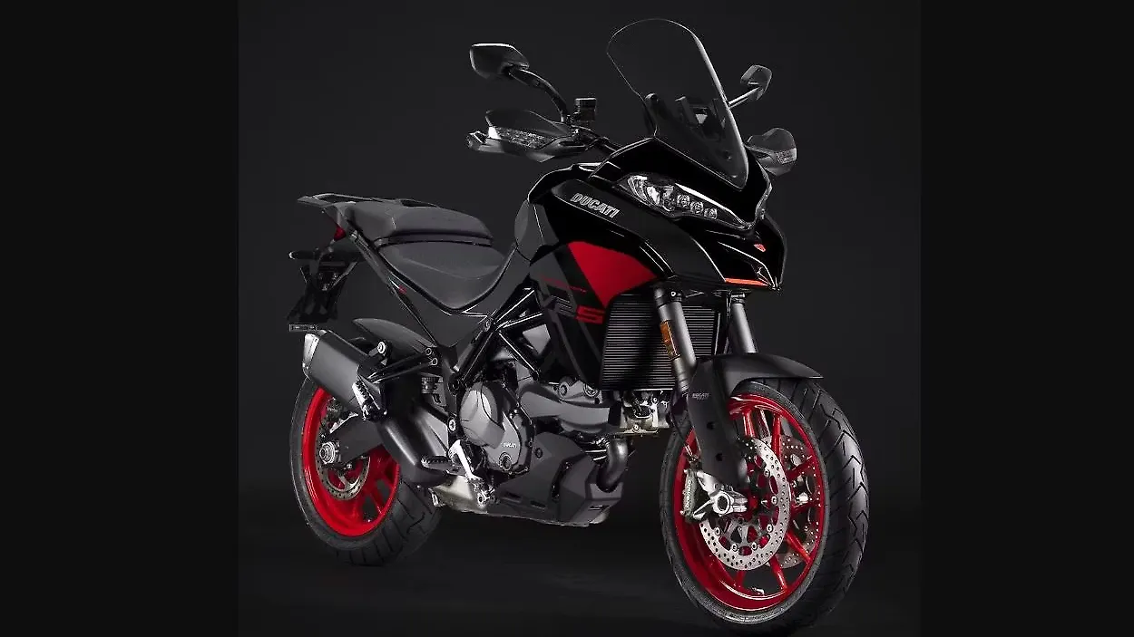 Ducati Panigale V2, Multistrada V2 gets updated for 2024 - BikeWale
