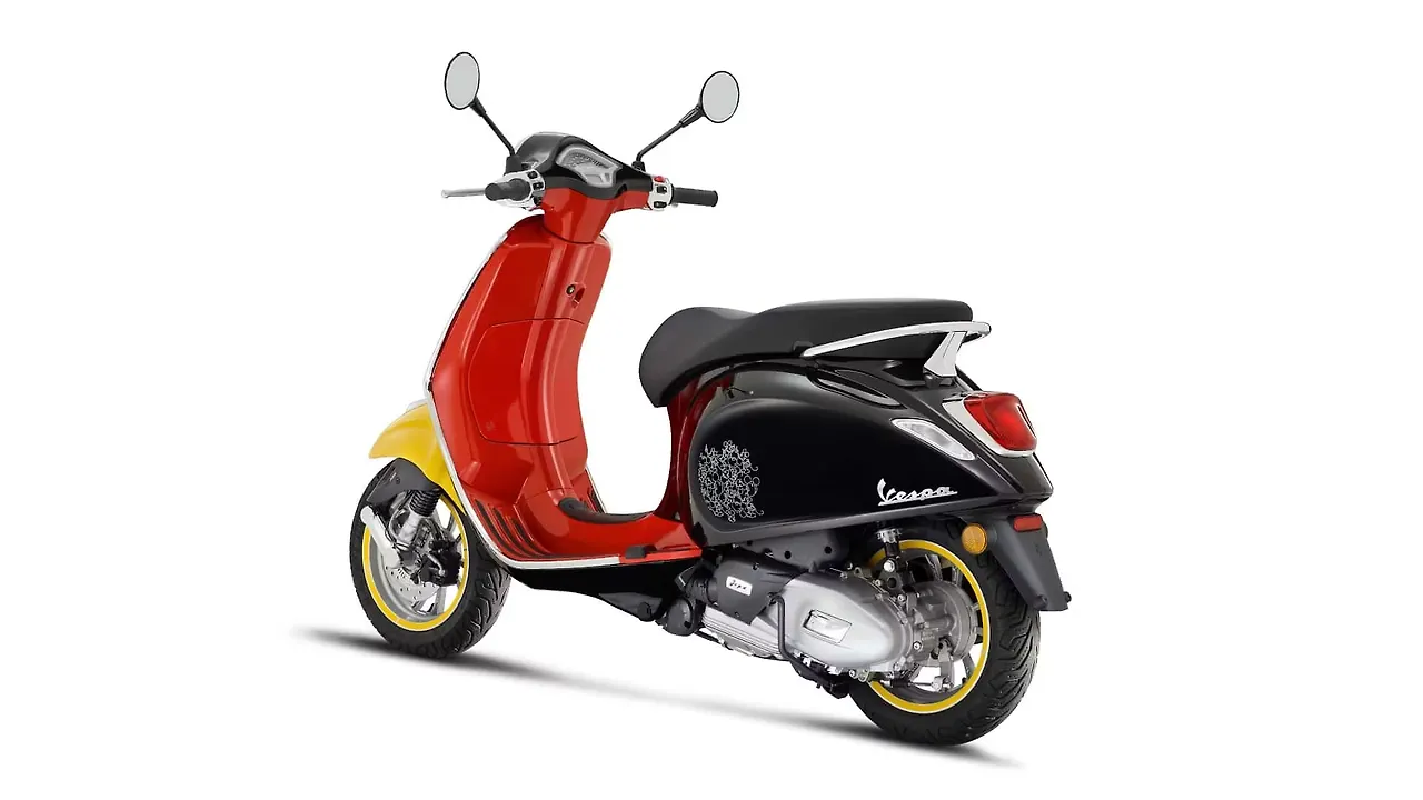 Vespa 125cc Mickey Mouse Edition unveiled! - BikeWale
