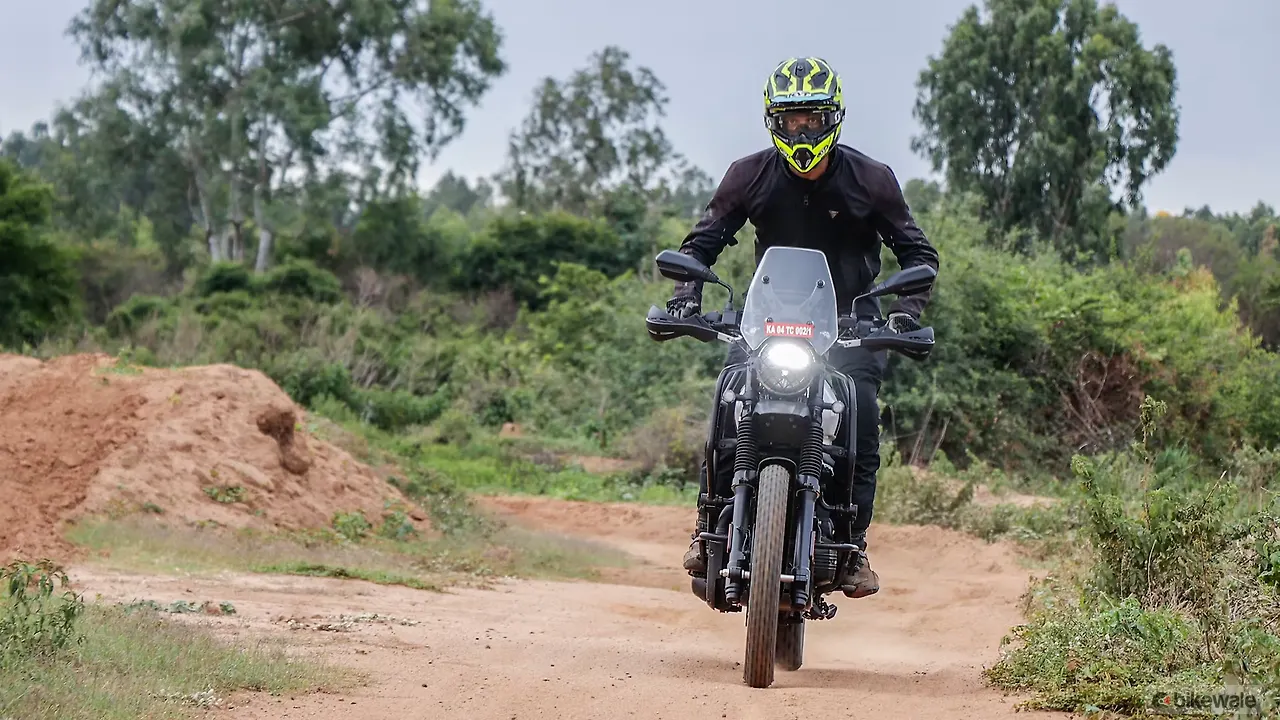 Yezdi Adventure Price - Mileage, Images, Colours | BikeWale