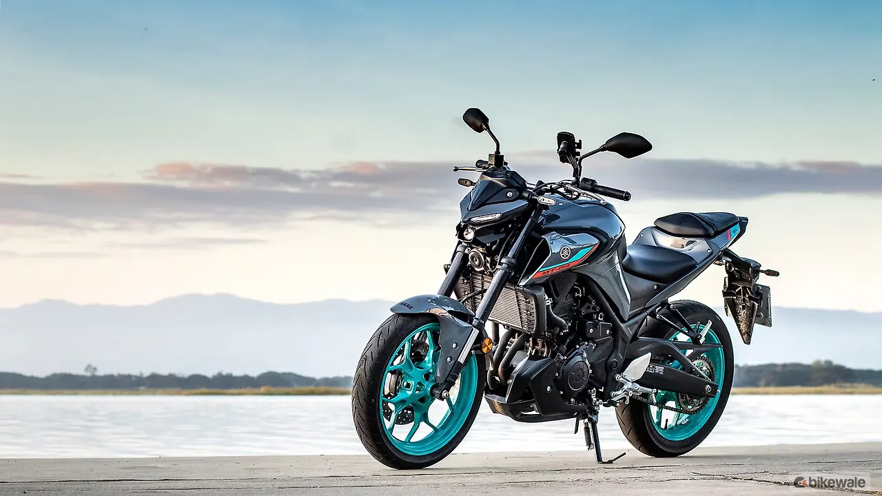 Yamaha MT-03 Price - Mileage, Images, Colours | BikeWale