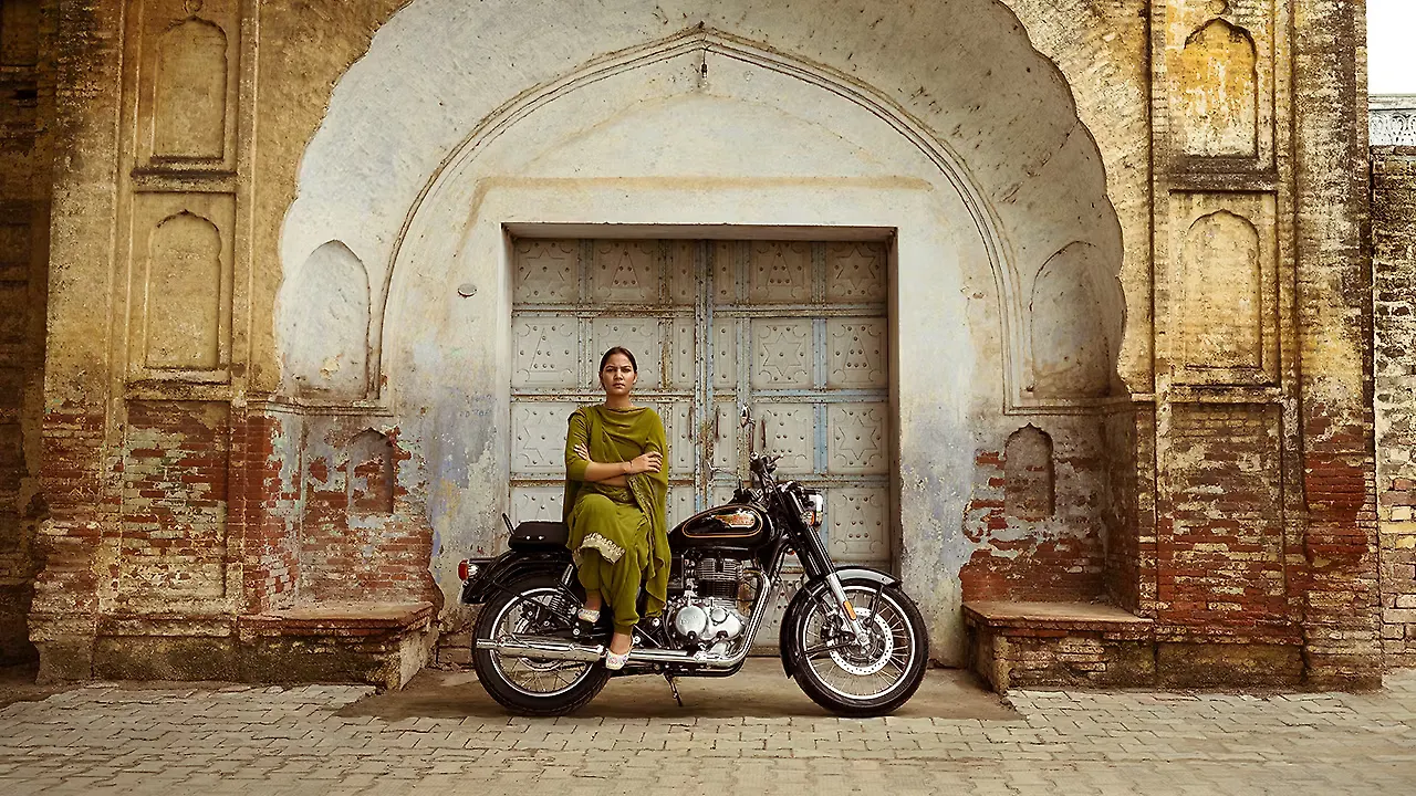 Special Feature: Royal Enfield Bullet 350 - Your Tryst With Tradition ...