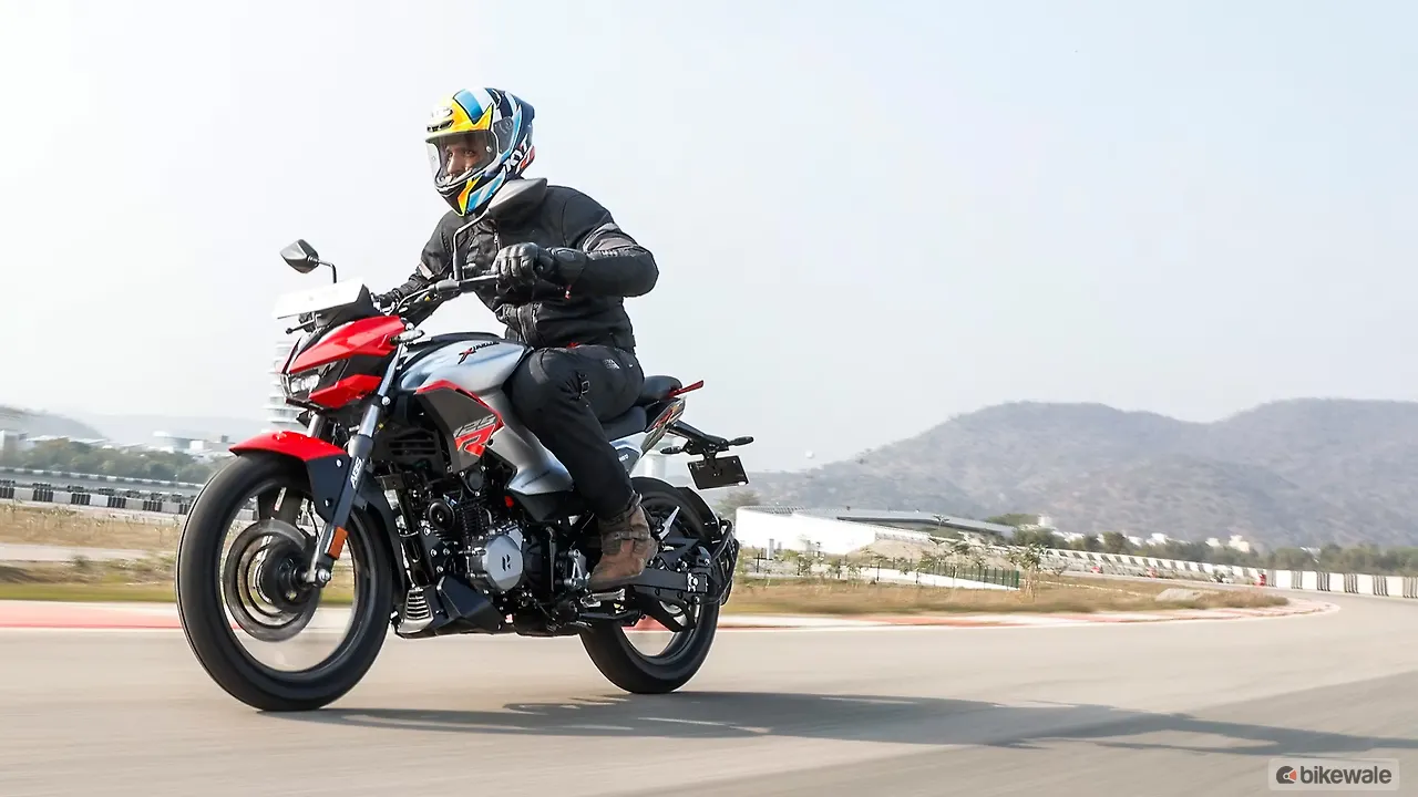 Hero Xtreme 125R: First Ride Review - BikeWale