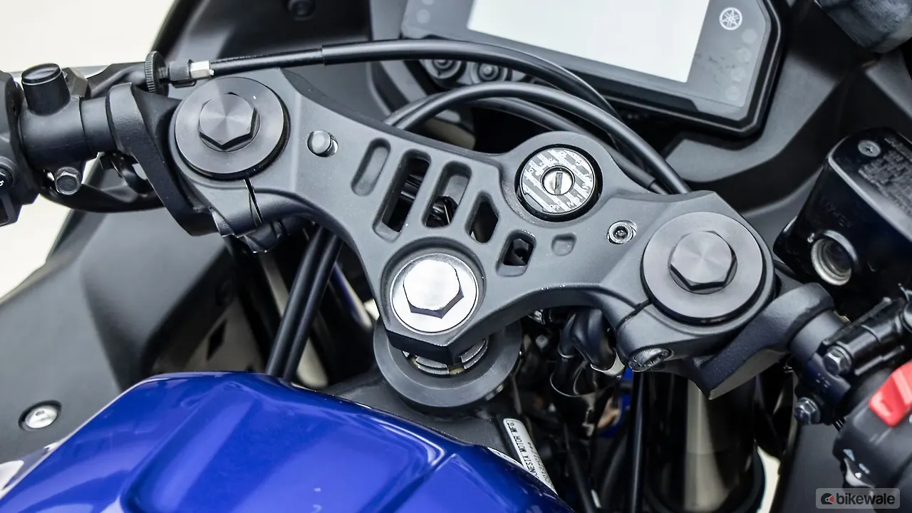 Yamaha YZF R3 – Road Test Review - BikeWale