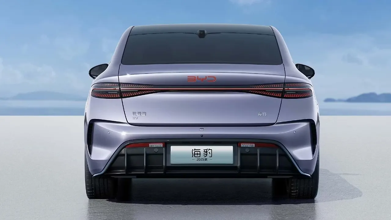 BYD Seal facelift breaks cover! - CarWale