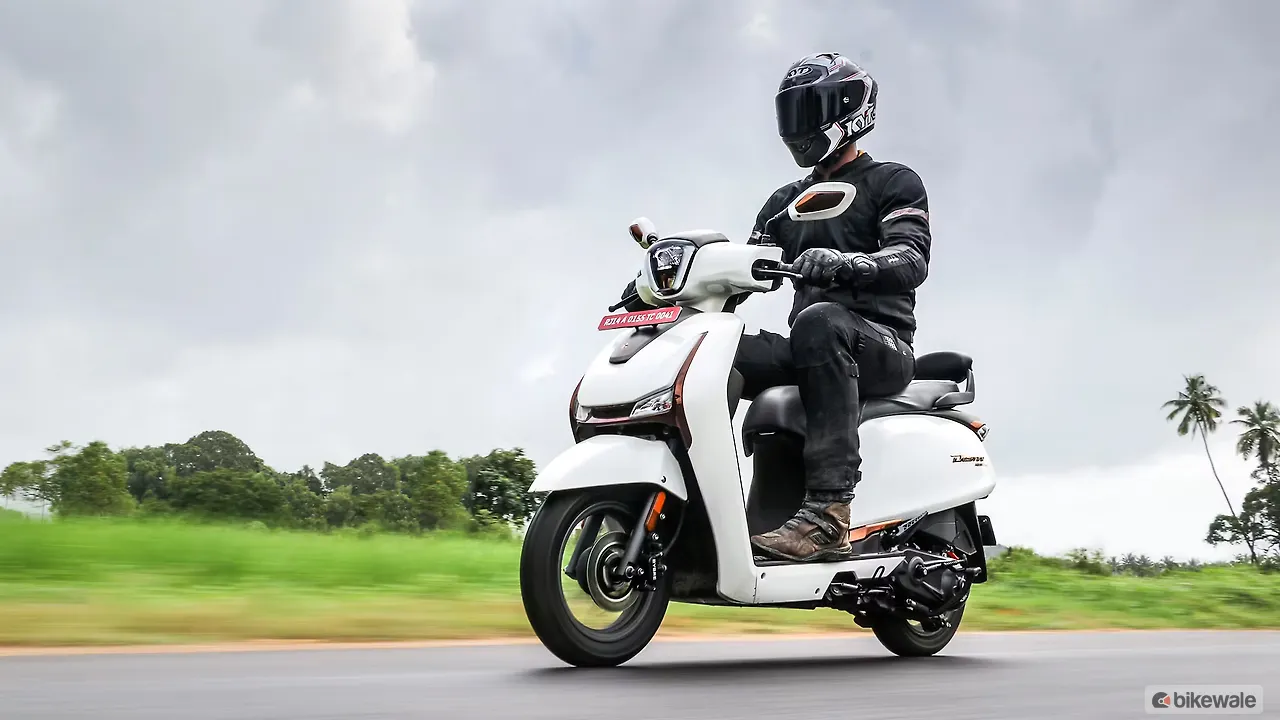 Hero Destini 125 Price - Mileage, Images, Colours | BikeWale