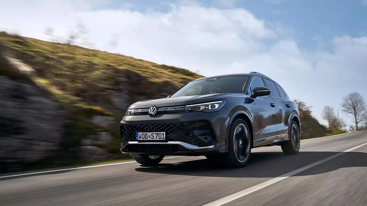 Estimated Volkswagen Tiguan R-Line Price in Jaipur - Tiguan R-Line On ...