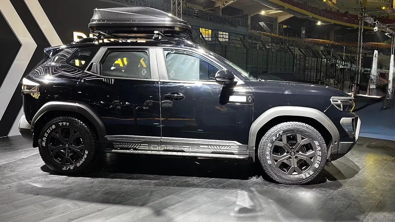 2026 Renault Duster Accessories Revealed – Styling Kit, Roof Box ...