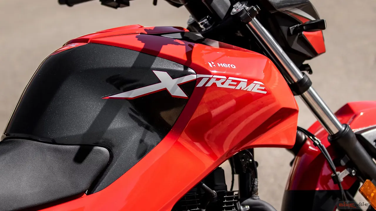 Hero Xtreme 2022 Black Colour