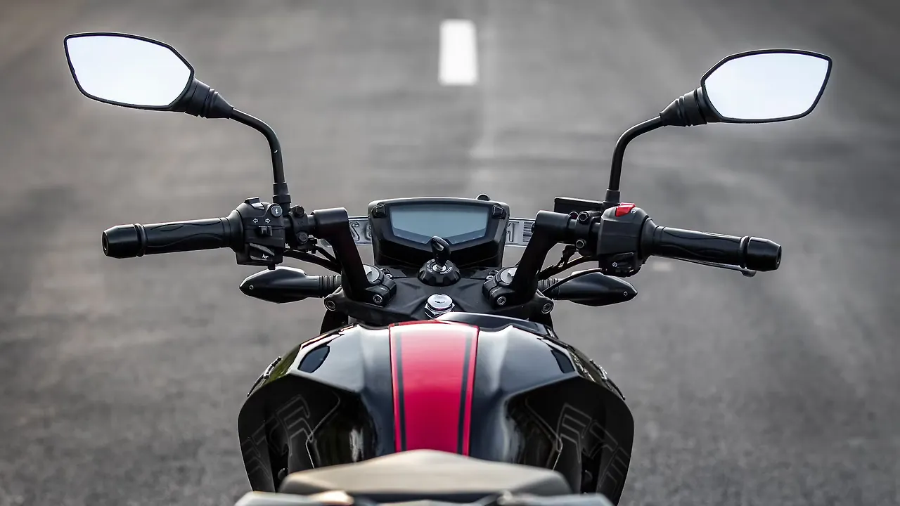 Sale > apache 200 new model 2018 on road price > in stock