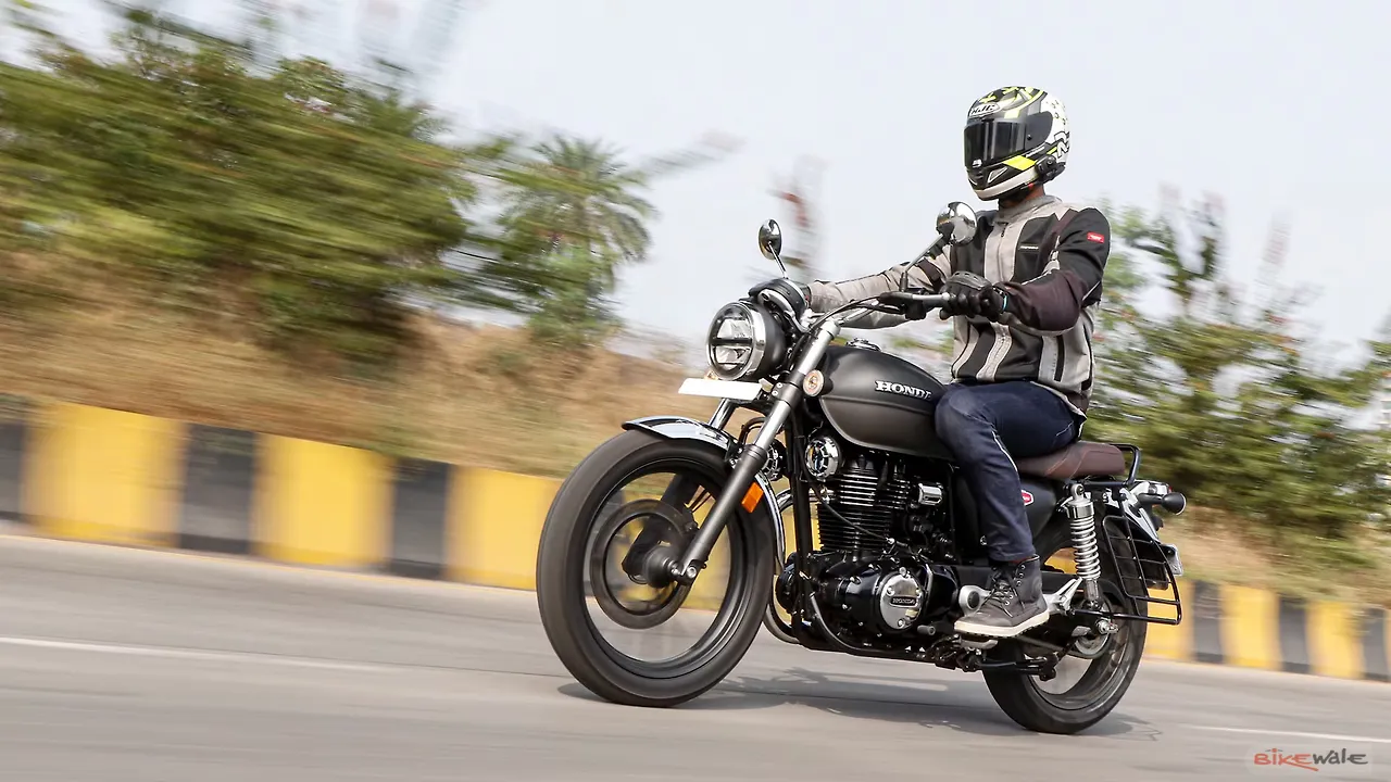 Honda Hness CB350 Price - Mileage, Images, Colours | BikeWale