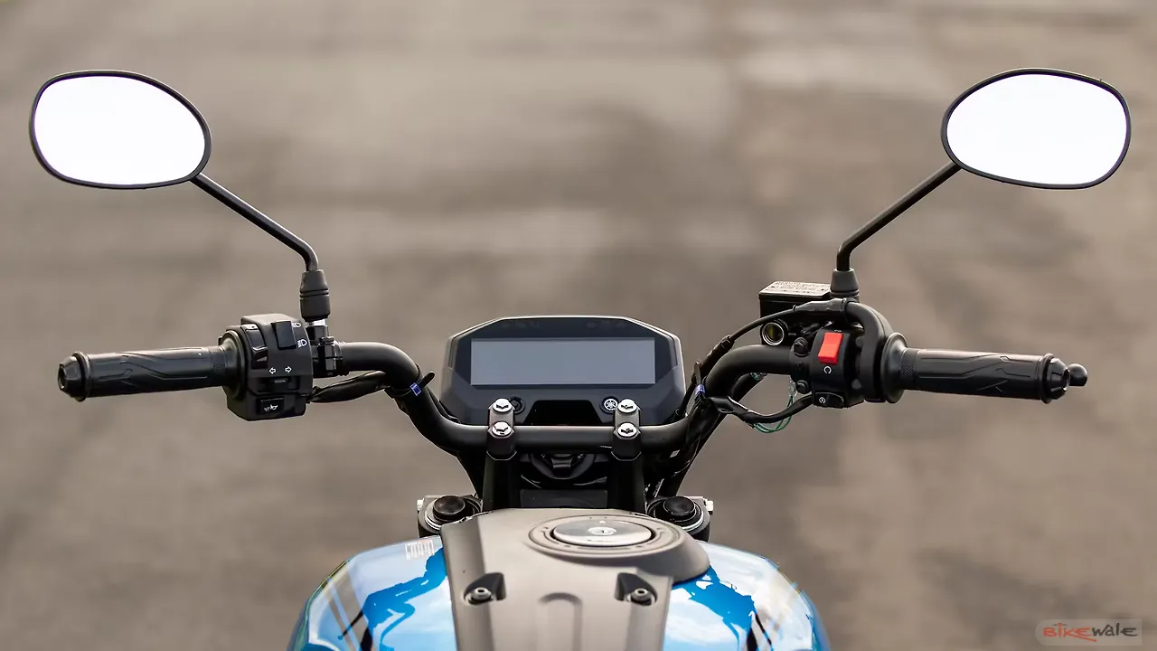 Yamaha FZ-X: First Ride Review - BikeWale