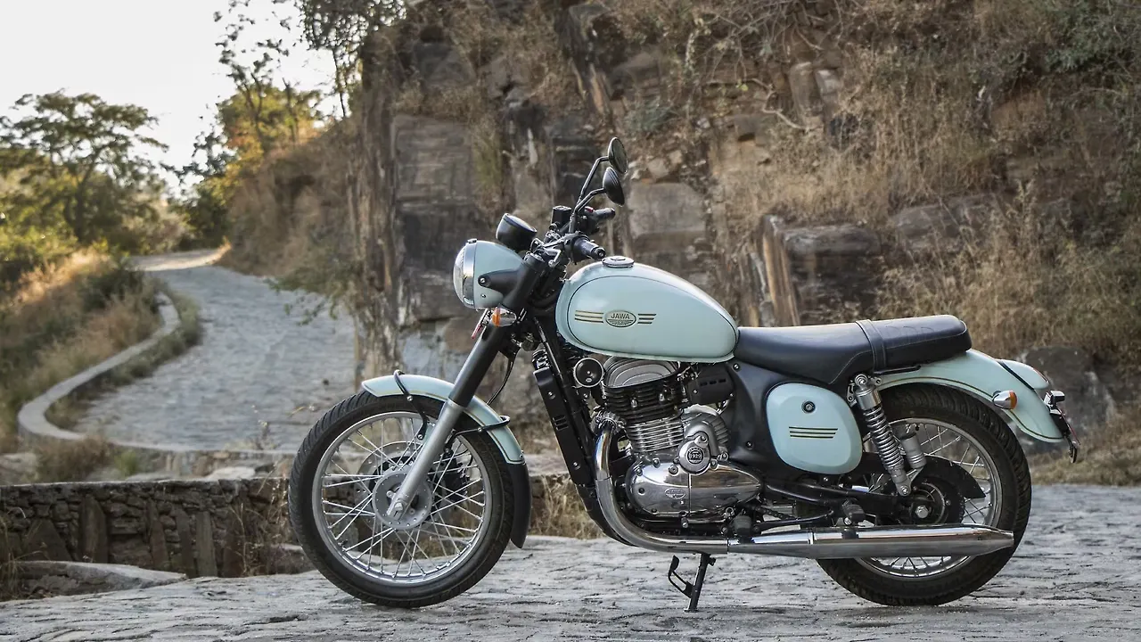 Jawa Classic and Jawa Forty-Two get more powerful engine; priced lesser ...
