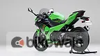 2023 Kawasaki Ninja 400: Roadtest Review - BikeWale