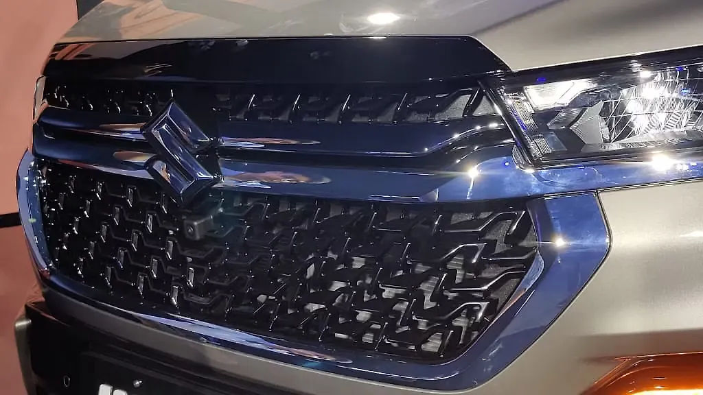 Maruti Invicto launched- Top 5 exterior highlights - CarWale