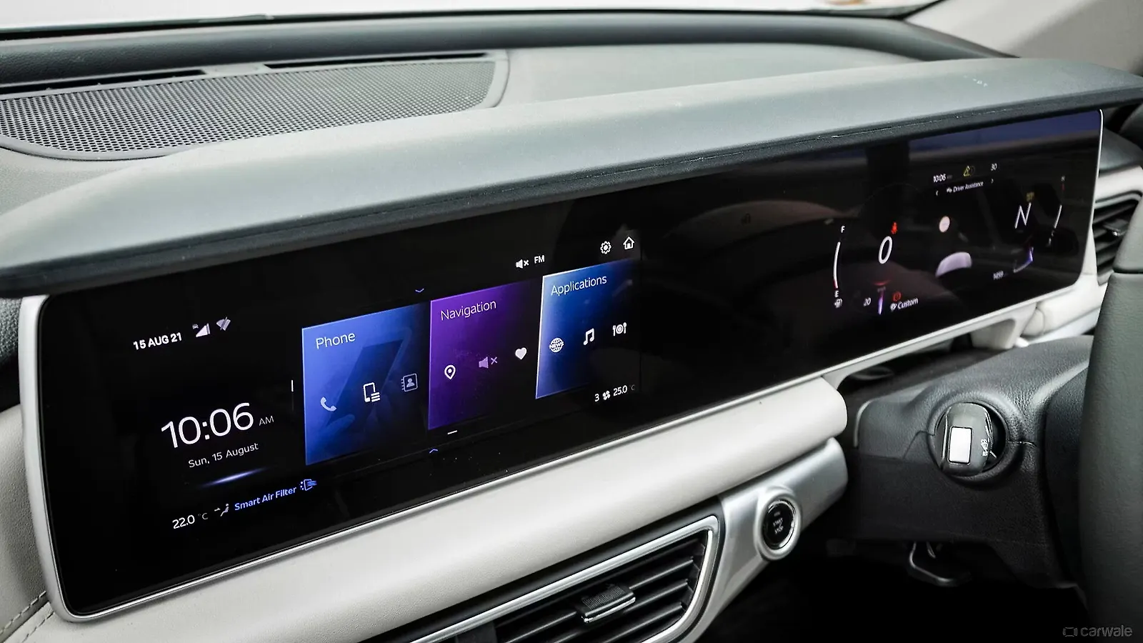 More screens for Mahindra’s upcoming electric SUVs - CarWale