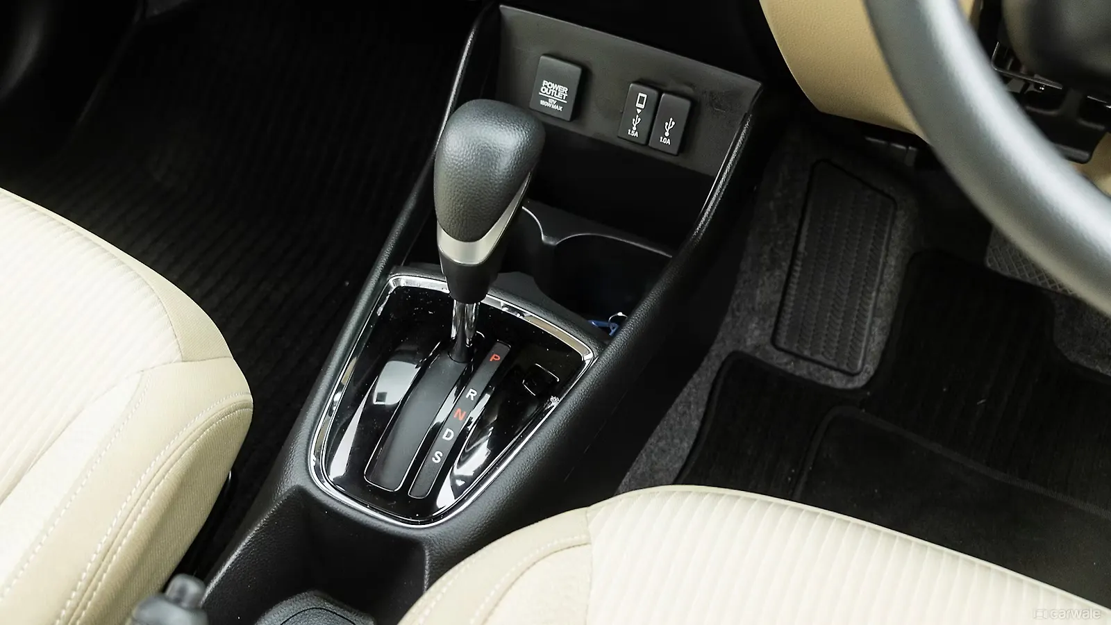 What's new in the Honda Amaze Elite Edition? - CarWale