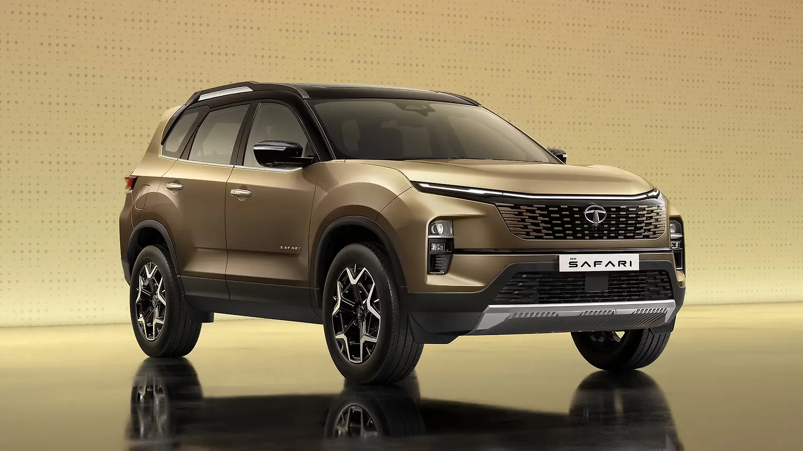 Pre-facelift Tata Safari waiting period in October revealed - CarWale