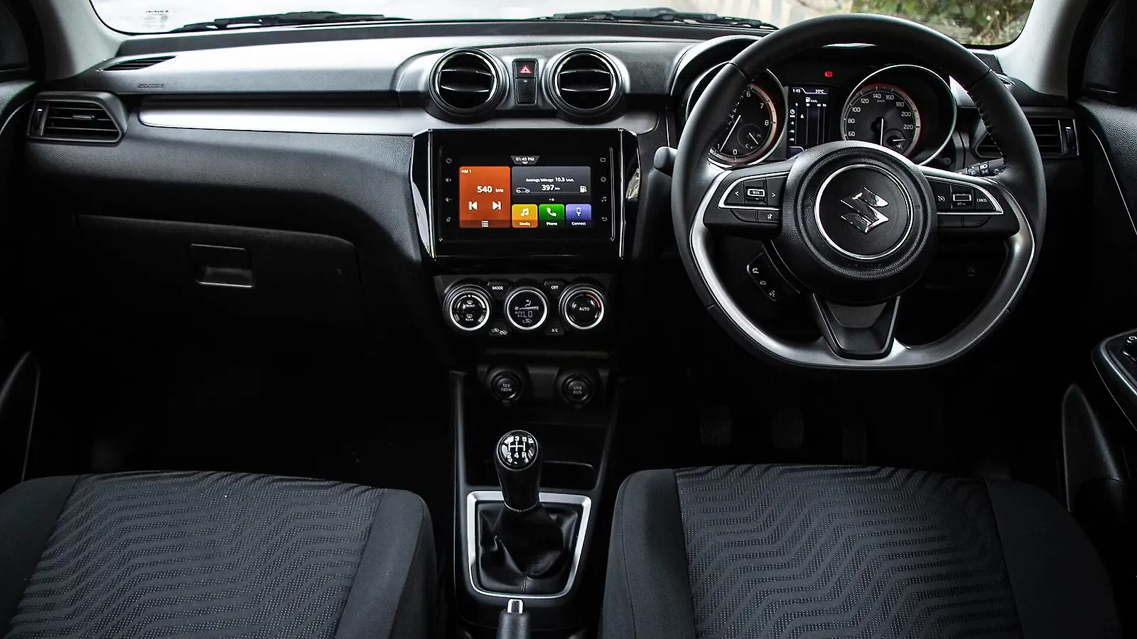 Maruti Swift Interiors - New vs Old - CarWale