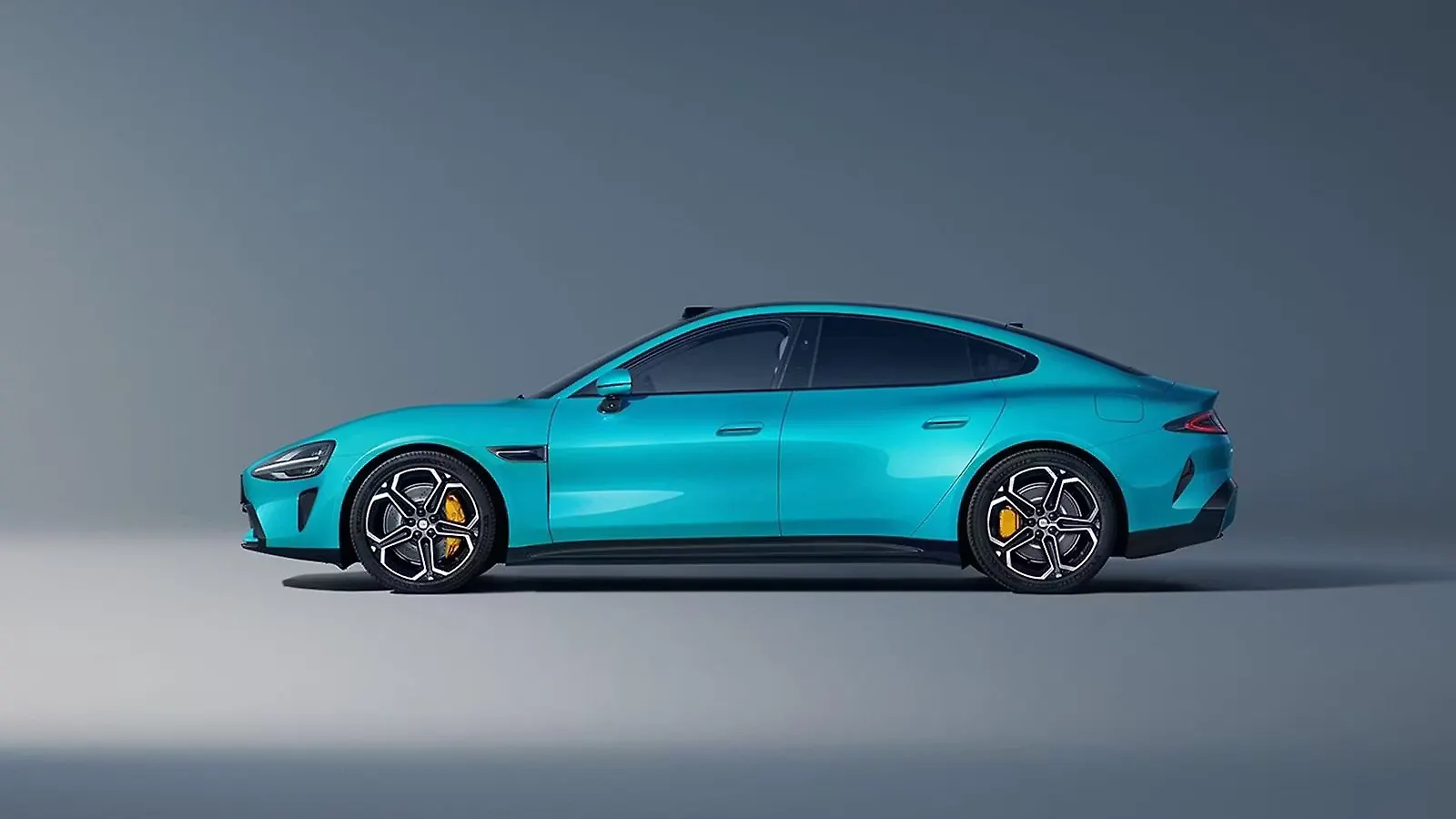 Xiaomi SU7 electric sedan unveiled globally - CarWale