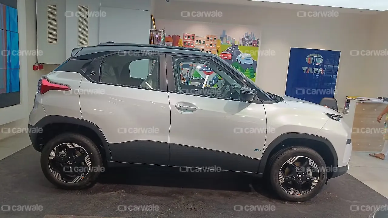 Tata Punch Ev Arrives At Dealership Ahead Of Launch Carwale