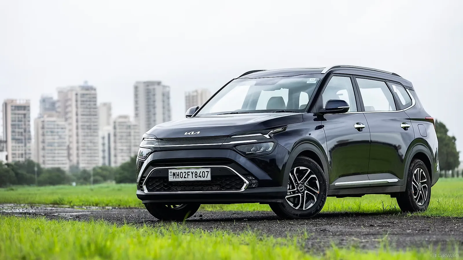 EXCLUSIVE! Kia Carens new variants prices leaked - CarWale