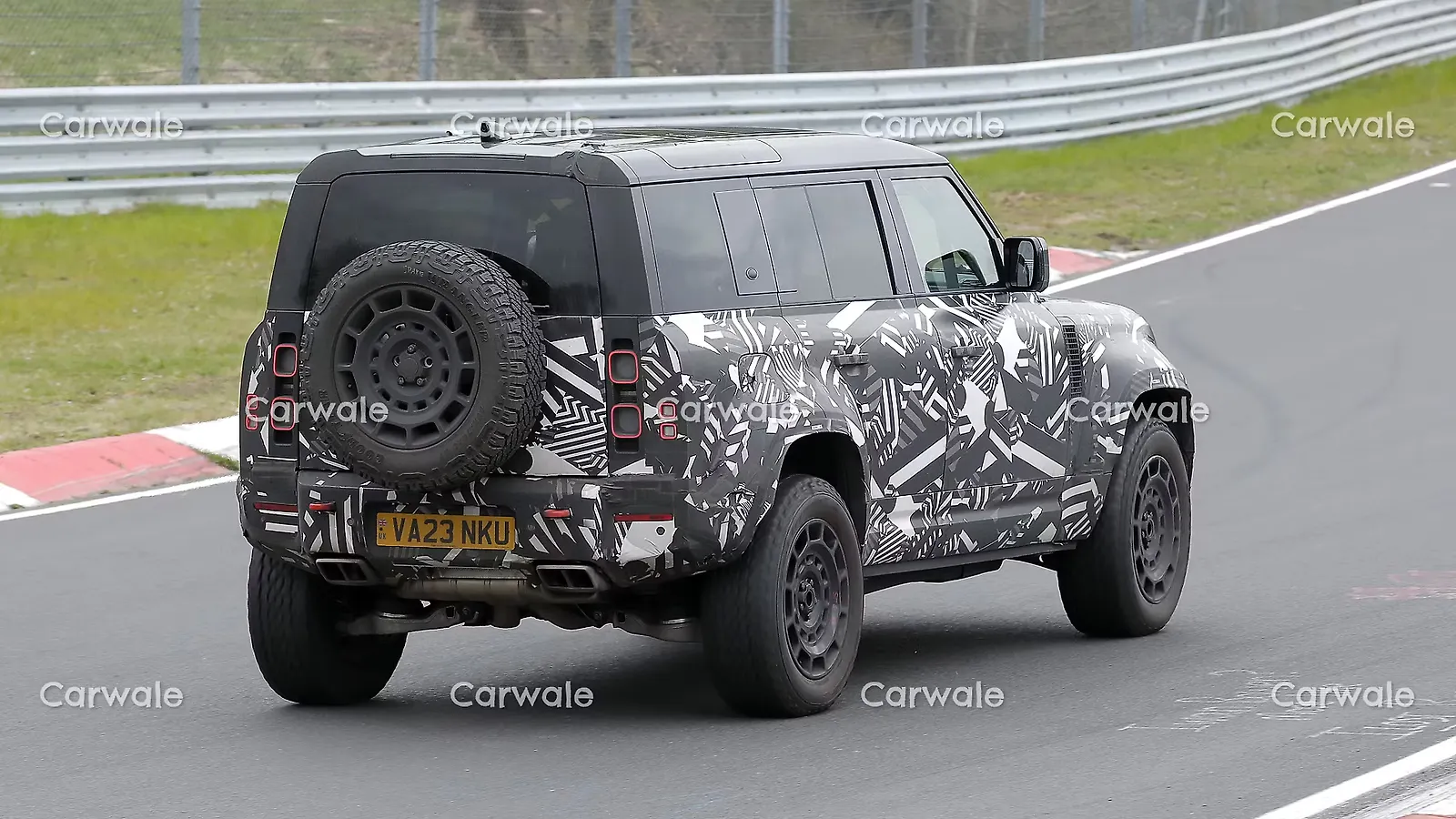 Land Rover Defender Octa teased ahead of official debut - CarWale