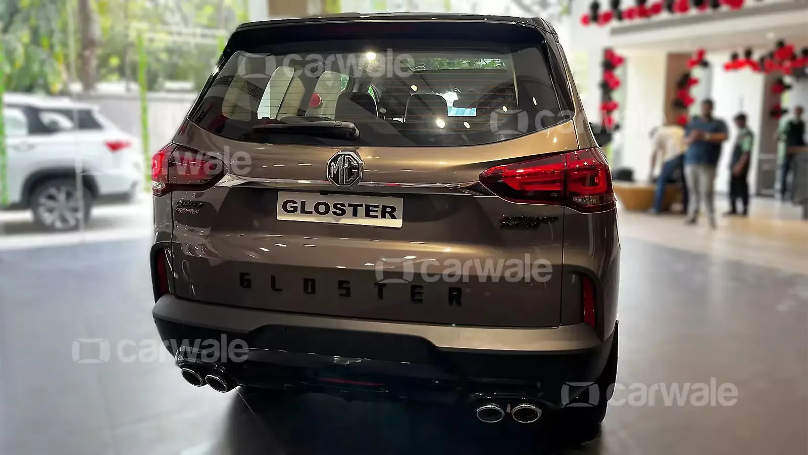 MG Gloster Desertstorm starts reaching dealerships - CarWale