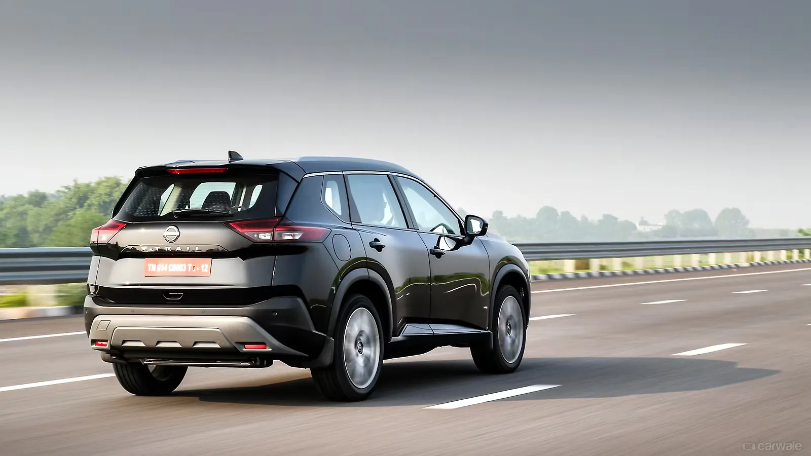 Nissan X-Trail First Drive Review - CarWale