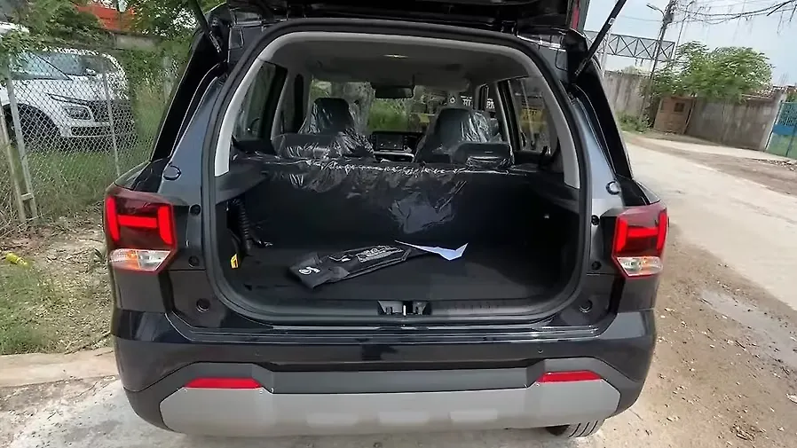 Hyundai Exter Hy-CNG Duo starts reaching dealerships - CarWale