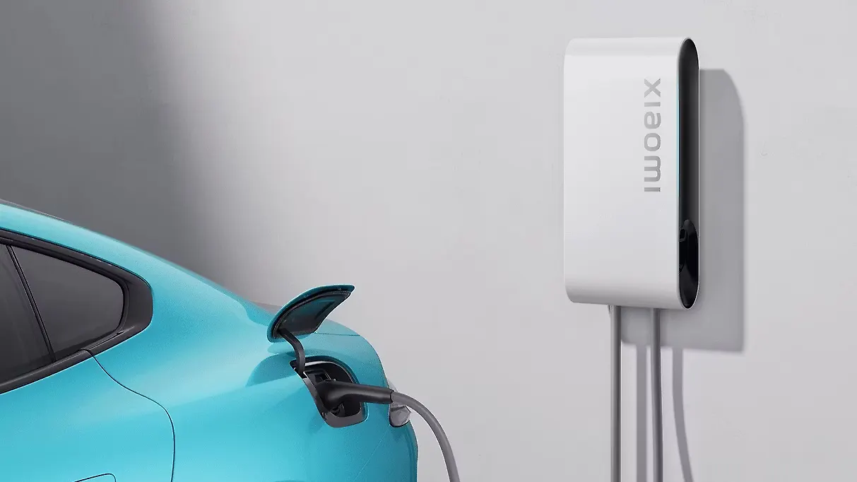 Xiaomi SU7 - A tech company's take on an 'Electric Supercar' - CarWale