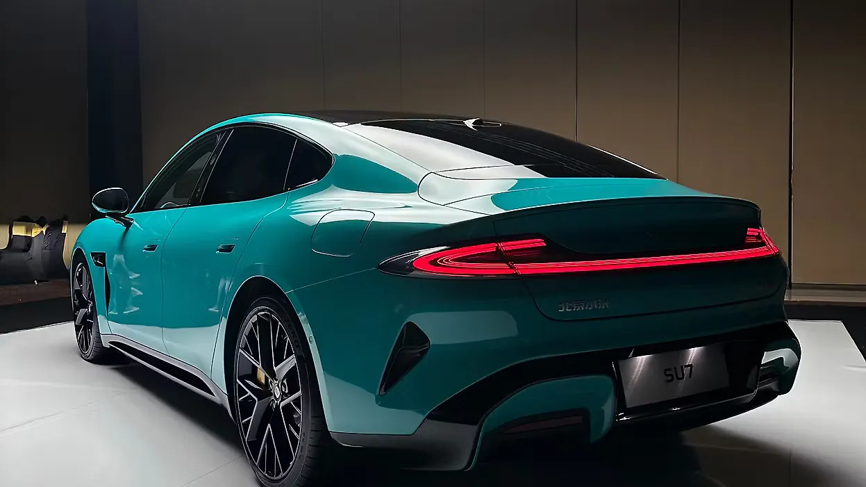 Xiaomi SU7 - A tech company's take on an 'Electric Supercar' - CarWale