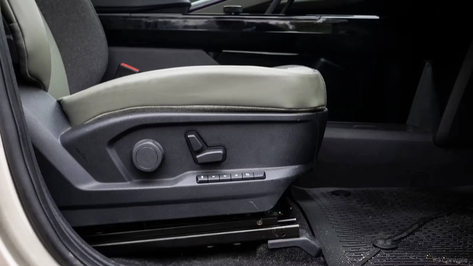 Mahindra BE 6 First Drive Review - CarWale