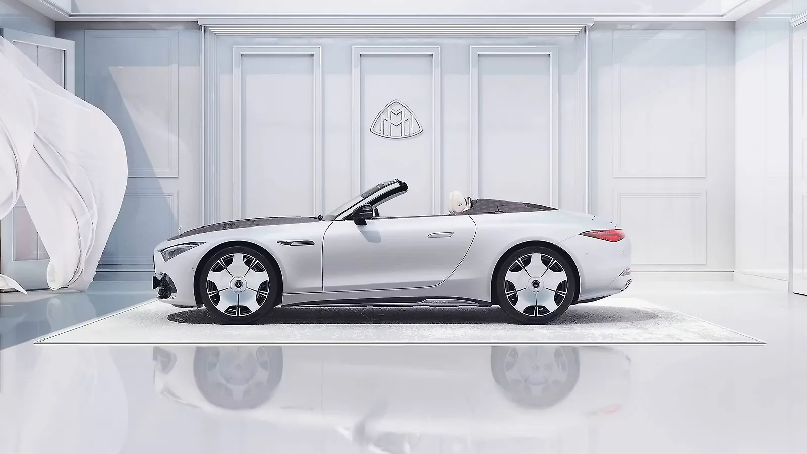 Mercedes-Maybach SL 680 Monogram Launched at Rs. 4.2 Crore - CarWale