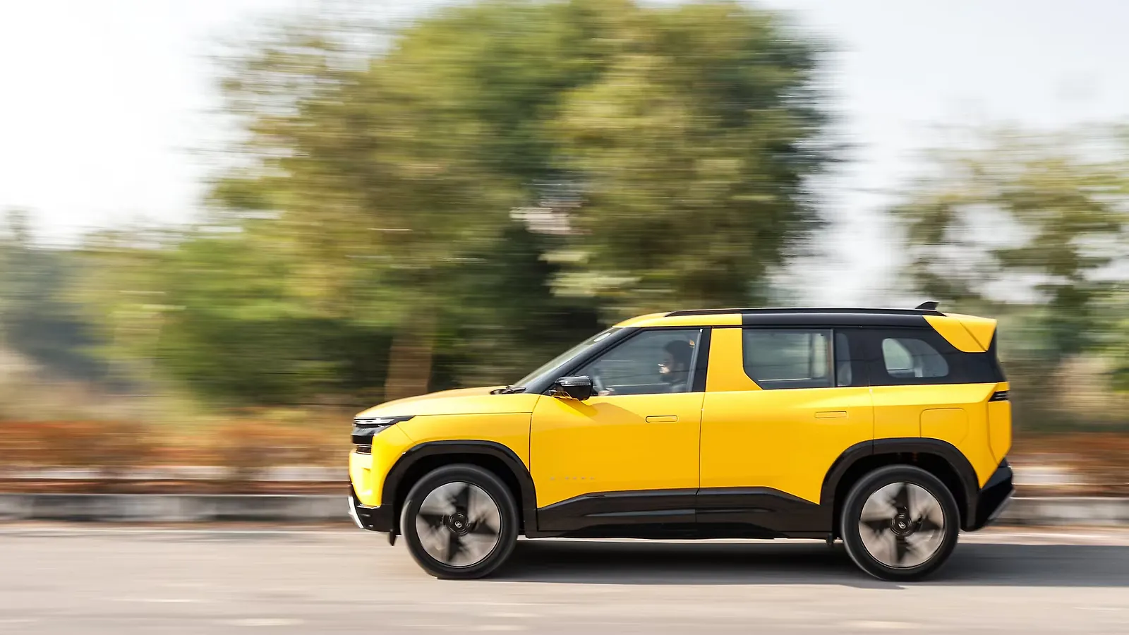 Tata Sierra Turbo Petrol AT First Drive Review | CarTrade