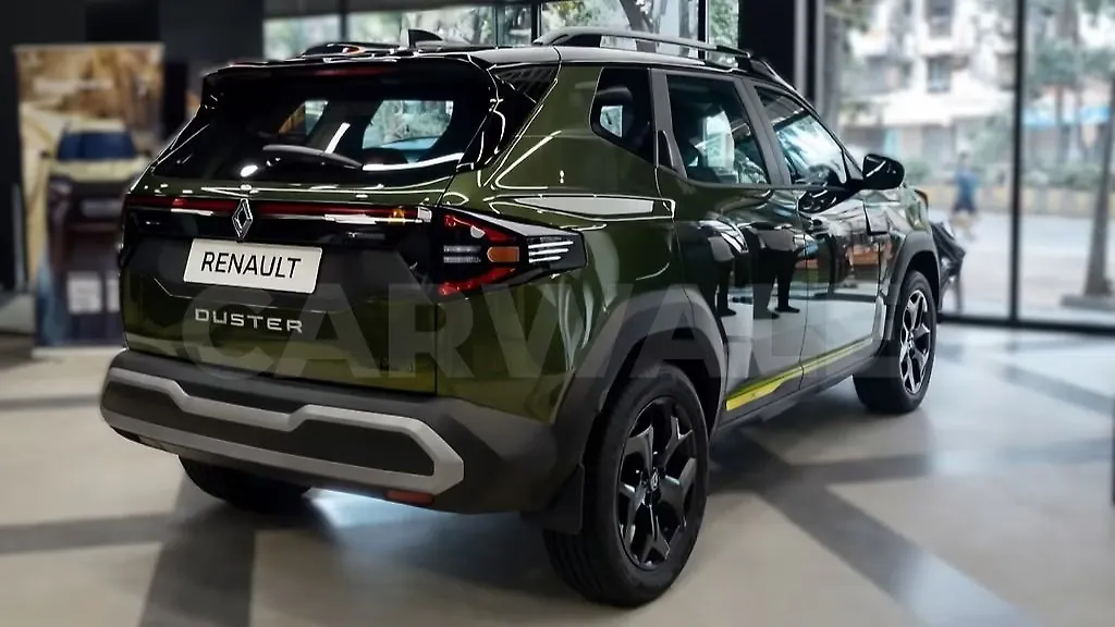 New-gen Renault Duster Starts Reaching Showrooms - CarWale