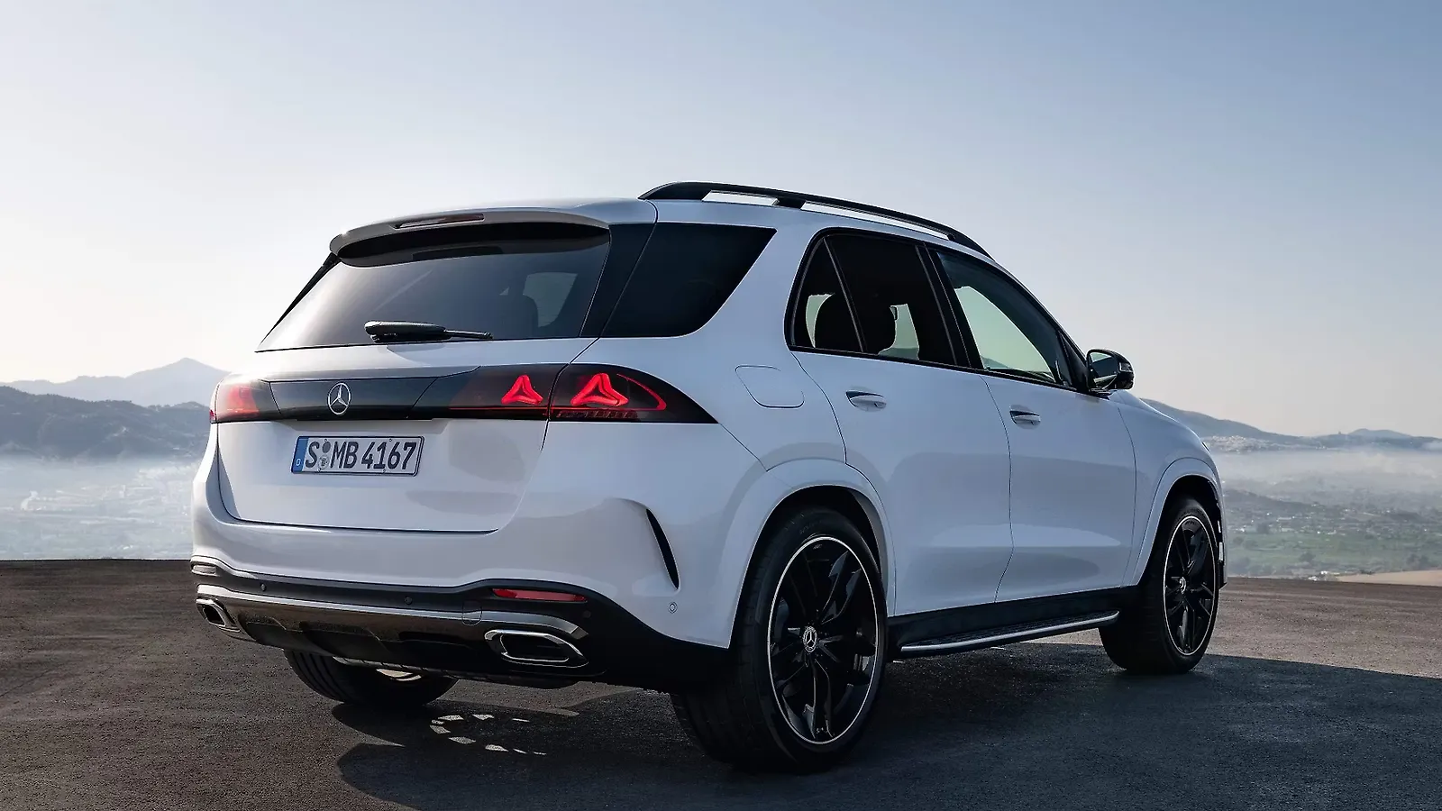 New Mercedes-Benz GLE Breaks Cover! - CarWale
