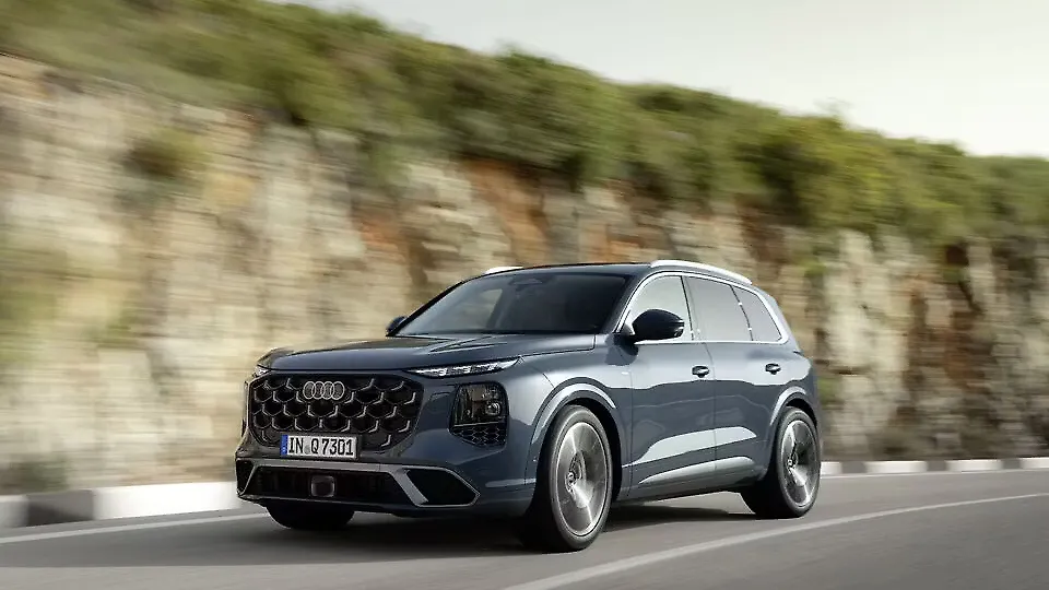 Why the New Audi Q7 Is Audi’s Most Important SUV Yet - CarWale