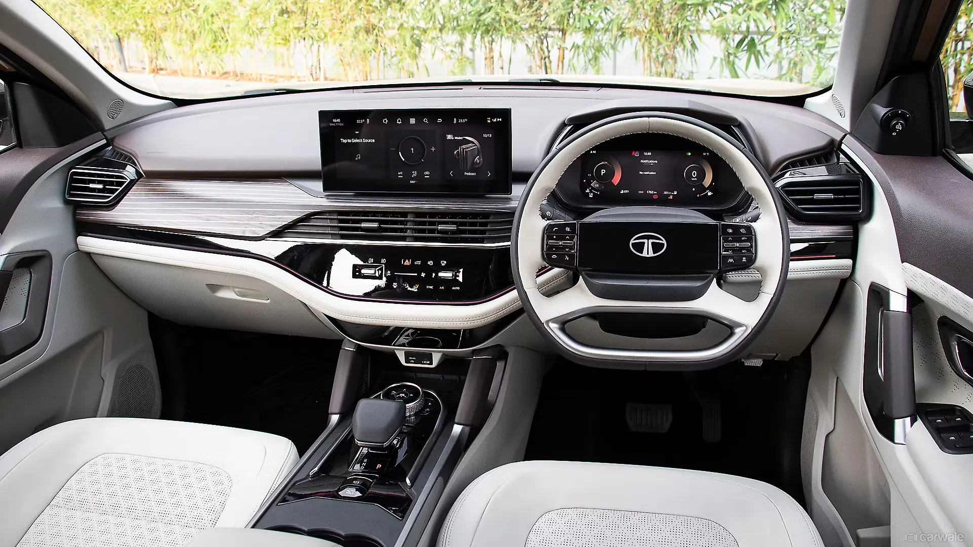 2023 Tata Safari facelift launched - Variant-wise price list - CarWale