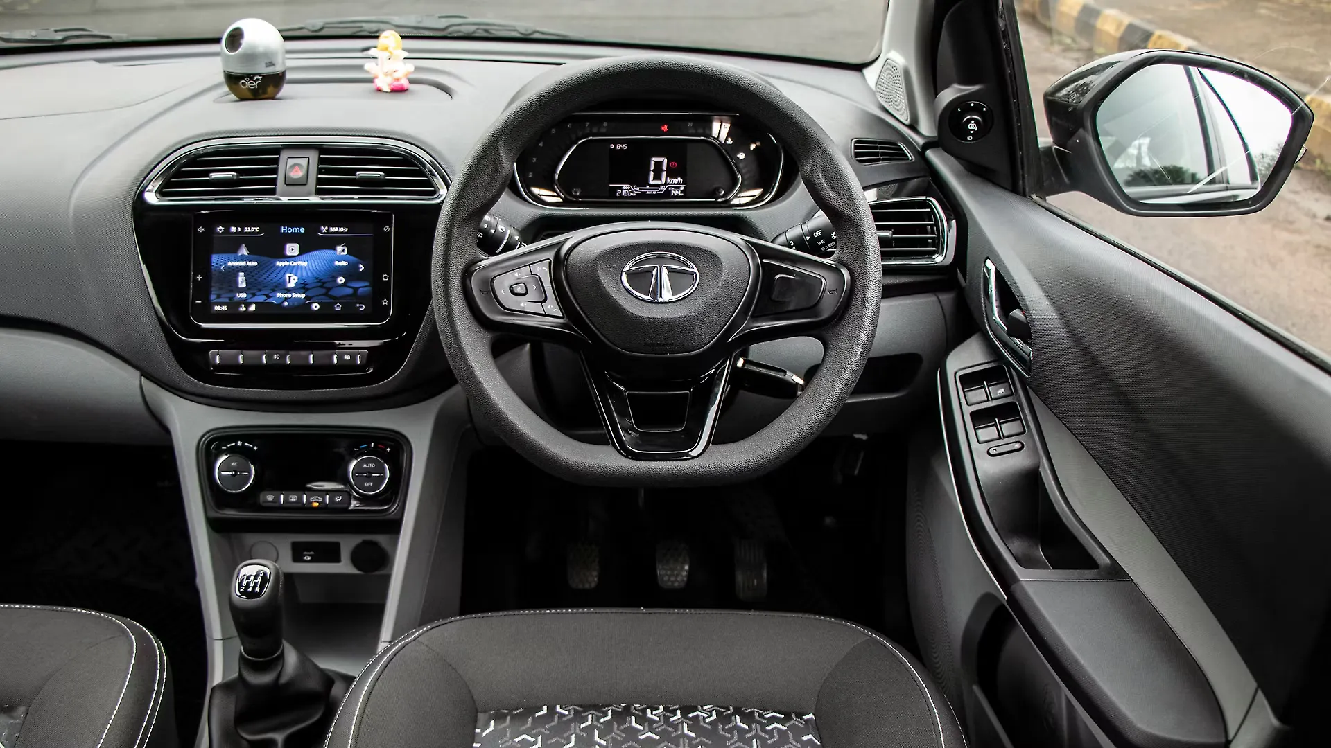 Tiago car price store