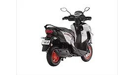 Yamaha Ray ZR 125 Left Rear Three Quarter Image – BikeWale