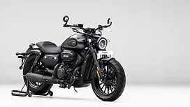 Keeway V302C Right Front Three Quarter Image – BikeWale