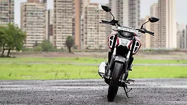 Yamaha FZS Fi V4 Saree Guard Image – BikeWale