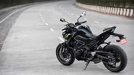 Images of Kawasaki Z900 [2022-2023] | Photos of Z900 [2022-2023] - BikeWale