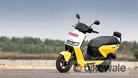 Ather Rizta Front View Image – BikeWale