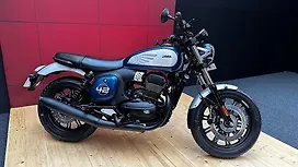 Jawa 42 FJ Right Side View Image – BikeWale