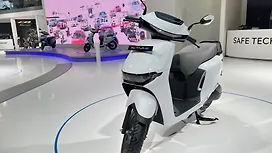 Honda Activa e Right Side View Image – BikeWale