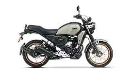 Yamaha XSR 155 Mileage - XSR 155 Average per Liter | BikeWale