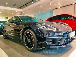 12 Used Porsche Panamera Cars In India, Second Hand Porsche Panamera ...