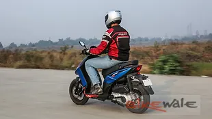 Aprilia Scooters in India | Aprilia Scooty Prices, Mileage & Images ...