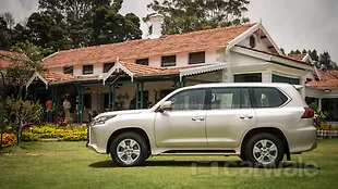 Lexus LX Price (GST Rates), Images, Mileage, Colours - CarWale